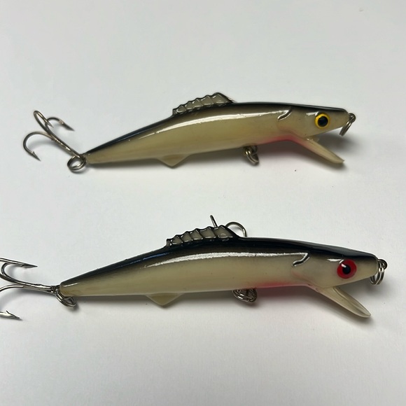manns | Other | Vintage Tom Manns Hackleback Bowfin 35 Fishing Lures 2 ...